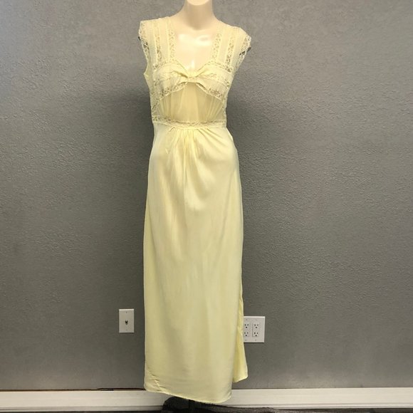 Lady Edso | Intimates & Sleepwear | Vintage Lady Edso 3s Yellow Satiny ...